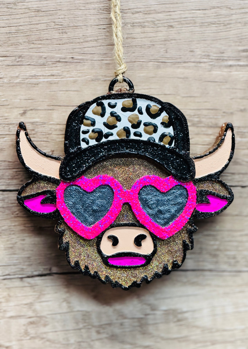 Highland Cow with Cheetah Hat – Sweet Southern Scents Fragrance Co.